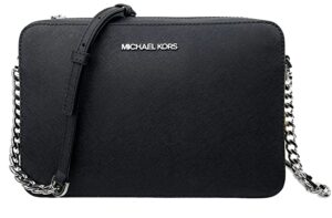 michael kors women’s jet set item crossbody bag in black with silver hardware (black/silver)