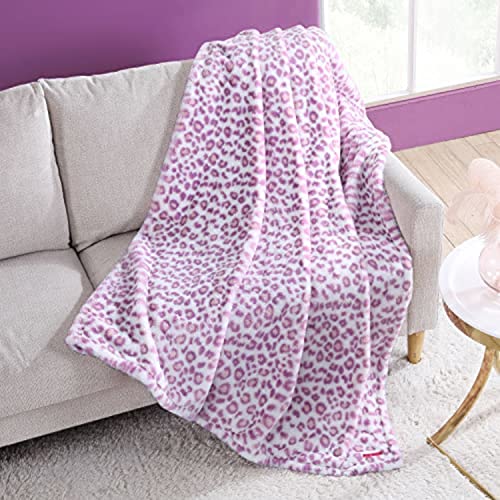 Betsey Johnson- Throw Blanket, Ultra Soft Faux Fur Home Décor, All Season Bedding (Betseys Leopard Purple, 50 x 60)