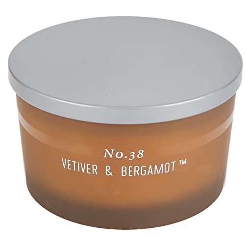 No. 38 Vetiver & Bergamot Jar Candle, 15 Ounces