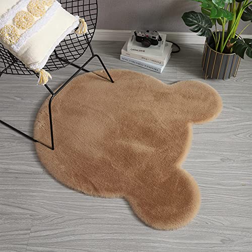 TENNOLA Bear Shaped Area Rug 4 x 4 Feet Cute Rugs for Bedroom Aesthetic Soft Fluffy Faux Rabbit Fur Rug Fuzzy Carpet for Nursery Kids Teen Girls Room Home Decor