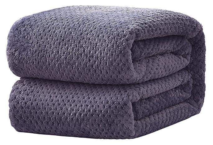 Tronssien Fleece Throw Blankets Super Soft Flannel Cozy Blankets Washable Lightweight Fuzzy Blanket for Couch Sofa Bed Office Throw Size Warm Plush Blankets for All Season (50'x 60')