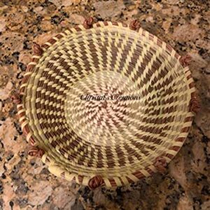 Sweetgrass Bowl Basket with Pine Knowts