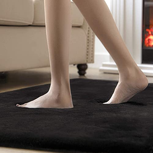 TENNOLA Soft Faux Rabbit Fur Rug 4 x 6 Feet Machine Washable Area Rugs for Living Room Black Fluffy Rugs for Bedroom Fuzzy Rug Non-Slip Carpet for Nursery Kids Teen Girls Room Home Decor