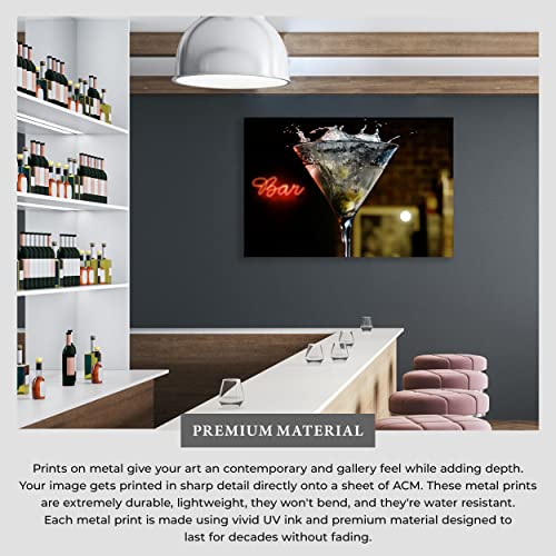 Bulljive Brands Premium Metal Martini Wall Art | Captivating Floating Mount Display | Wall Décor For Home Bar Kitchen And Dining Room | 3 Sizes Large To Small