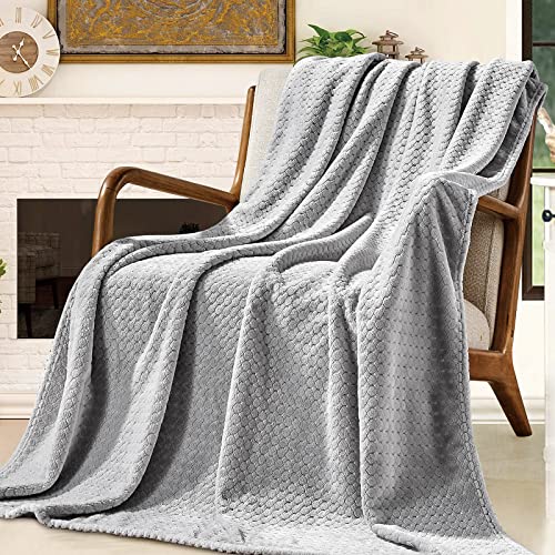 Mocaletto Waffle Textured Extra Large Fleece Blanket,300GSM Jacquard Pattern Breathable Decorative Blanket for Couch Sofa Bed,Super Cozy and Comfy for All Seasons(Light Grey,50 * 60inch)