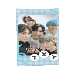 kpop txt throw blanket tomorrow x together merch yeonjun soobin taehyun hueningkai beomgyu collage blanket soft warm bed blanket 80″x60″