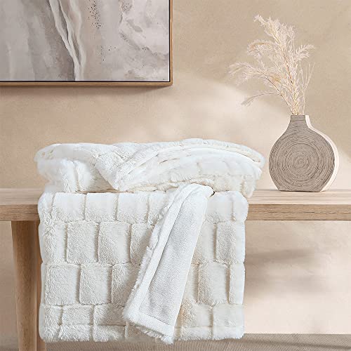 Stassie Faux Fur Throw Blanket – Soft and Elegant Blanket for Couch and Bed - 380 GSM – Cozy & Warm - Luxurious Carved Design (White)