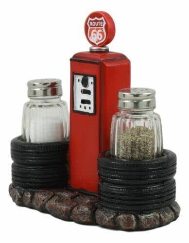 Set Of 1 Old Fashioned Gas Pump Station Salt And Pepper Shakers Figurine