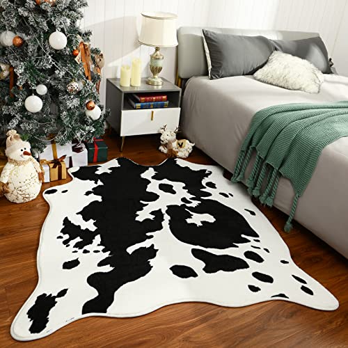 Espiraio Cow Print Rug, Cute Area Rug for Living Room Bedroom Nursery Room, Super Soft Non-Slip Faux Animal Print Carpet for Kids, Suitable for Western Room Decor, Black and White, 4.6x5.2 Feet