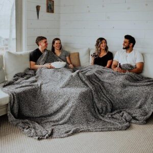 big blanket co® premier plush™ black heather | ultra-plush fluffy blanket | 100 square feet | breathable, microfiber blanket that wraps you in cloud-like comfort | blankets that redefine king-size