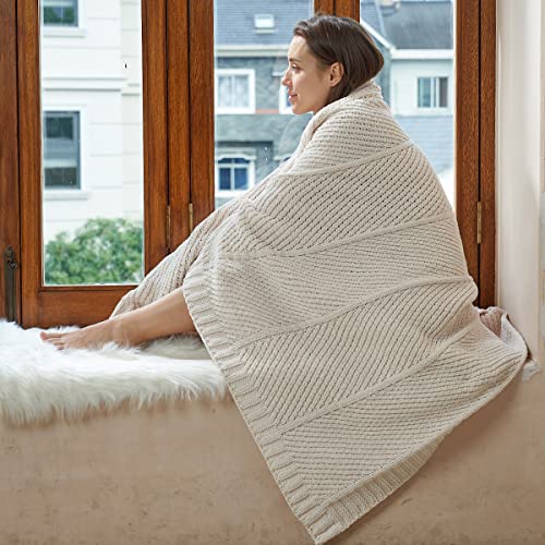 Amélie Home Herringbone Chenille Knit Throw Blanket, Textured Soft Warm Cable Knitted Throw Blankets, Farmhouse Rustic Cozy Knot Braided Crochet Blanket for Couch Bed, Ivory, 50"x 60"