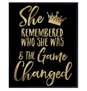 inspiration motivational poster for woman – she remembered who she was and the game changed – teen girls women bedroom wall art & decor – encouragement gift – motivation saying poster 8×10