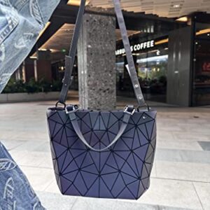 CAFINY Geometric Purse for Women,Geometric Luminous Purses and Handbags,Geometric Bags and Holographic crossbody bag(Medium)