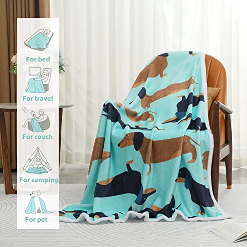 Anamee Dachshund Blanket Gifts for Mom from Daughter, Best Warm Cozy Flannel Dachshund Throw Blanket Gifts for Mom and Kids, Plush Wiener Sausage Dog Blanket Dachshund for Women