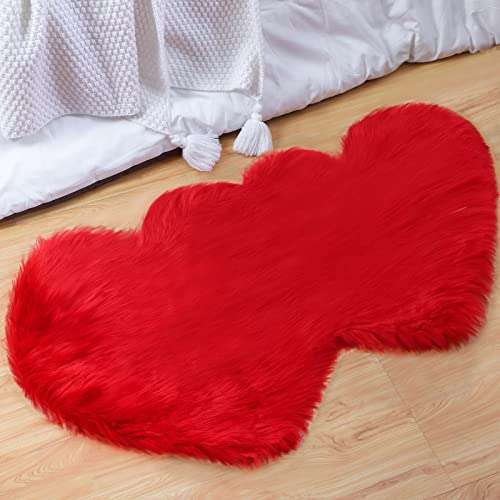 23.6 x 35.4 Inch Valentine's Day Double Heart Shaped Rug Heart Rug for Bedroom Fluffy Area Rugs Soft Faux Fur Rug Non Slip Carpet for Home Living Room Decor Kids Nursery Girls Dorm (Red)