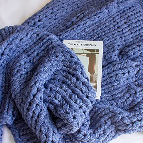 Chunky Knit Blanket Throw Warm Chenille Soft Cozy Boho Home Decor Handmade Cozy Throw Yarn Blanket 50x60 Inch Bed Sofa Blue