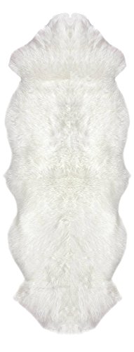 nuLOOM Sheepskin Natural Double Pelt Shag Accent Rug, 1' 10" x 5' 7", Natural