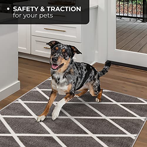 House, Home and More Skid-Resistant Carpet Indoor Area Rug Floor Mat – Diamond Trellis Lattice – Misty Gray & Linen White – 2 Feet X 3 Feet