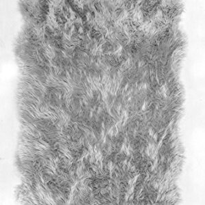 nuLOOM Fluffy Faux Sheepskin Quarto Shag Area Rug, 3' 6" x 6', Light Grey