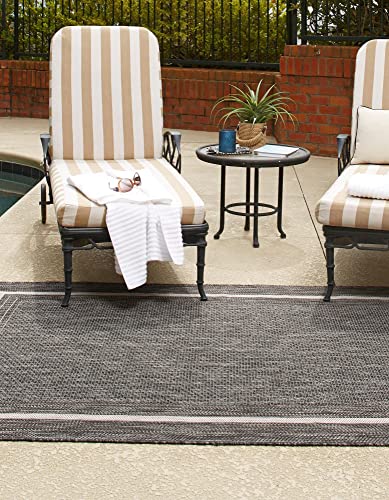 Unique Loom Outdoor Border Collection Casual Solid Border Transitional Indoor and Outdoor Flatweave Black Area Rug (4' 0 x 6' 0)