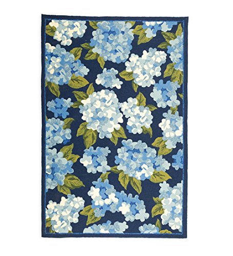 Plow & Hearth Blue Hydrangeas Indoor Outdoor Polypropylene Area Rug 24 x 42