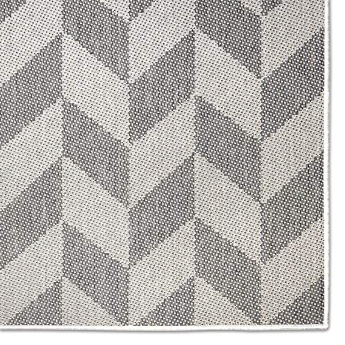 Nicole Miller New York Patio Country Calla Contemporary Herringbone Indoor/Outdoor Area Rug, Black/Grey, 6'6"x9'2"