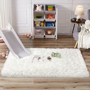 White Fur Rug Fluffy Rug, Small Rugs for Bedroom, Washable Faux Sheepskin Rug for Sofa Couch Seat Cushion, Thick Shaggy Furry Rugs Floor Carpets for Bedside Living Room, 2x4 ft, CIICOOL