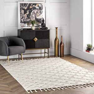 nuloom jinny moroccan wool tasseled area rug, 4′ x 6′,