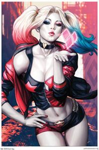 trends international dc comics – harley quinn – kiss wall poster, 22.375″ x 34″, unframed version