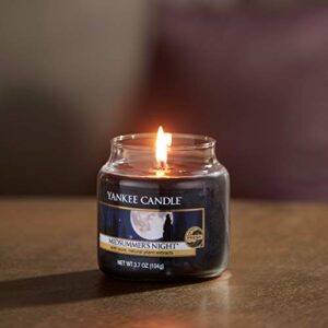 Yankee Candle Midsummer's Night Small Jar Candle, Fresh Scent