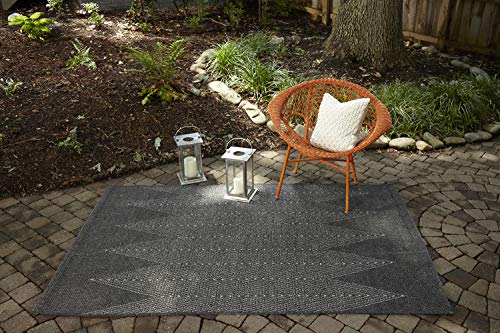 Momeni Rugs Como Contemporary Geometric Indoor Outdoor Area Rug 5'0" x 7'6" Charcoal