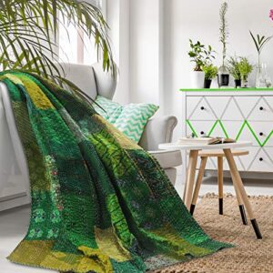 LR Home - LR80156 Peacock Kantha Throw Blanket, 50"X70" Green