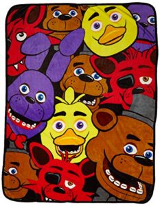 bioworld five nights at freddy’s multi character fleece throw blanket, 48″ x 60″