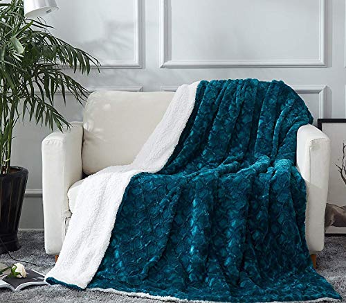 DaDa Bedding Lavish Emerald Teal Green Blue Faux Fur Fuzzy Throw Blanket - Mermaid Scales Design White Sherpa Backside - Soft Warm Plush Bright Vibrant Jewel Tones Embossed for Bed/Couch - 50" x 60"