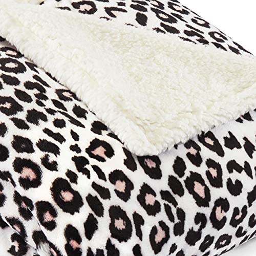 Betsey Johnson Home | Plush Collection | Throw - Ultra-Soft & Cozy Fleece, Lightweight & Luxuriously Warm, Perfect for Bed or Couch, Black/White 50 x 70