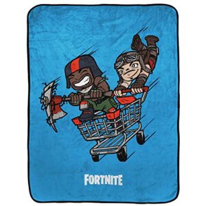 jay franco fortnite battle royale size 40″ x 50″ throw blanket