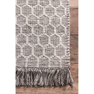 nuLOOM BeeHive Tassel Wool Area Rug, 7' 6" x 9' 6", Grey