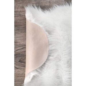 nuLOOM Fluffy Faux Sheepskin Quarto Shag Area Rug, 3' 6" x 6', White