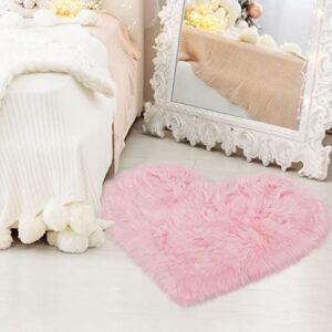 uxcell Heart Shaped Rugs for Bedroom,Small Aesthetic Carpet Girls,Cute Shaggy Floor Mirror Mat,Pastel Furry Throw Rug 2.3ftx3ft, Light Pink