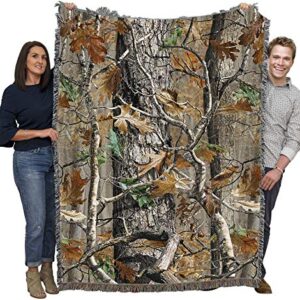 Pure Country Weavers Oak Woods Camo Blanket - Lodge Cabin Gift Tapestry Throw Woven from Cotton - Made in The USA (72x54)