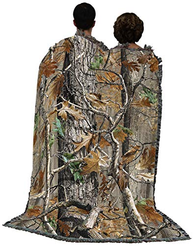 Pure Country Weavers Oak Woods Camo Blanket - Lodge Cabin Gift Tapestry Throw Woven from Cotton - Made in The USA (72x54)