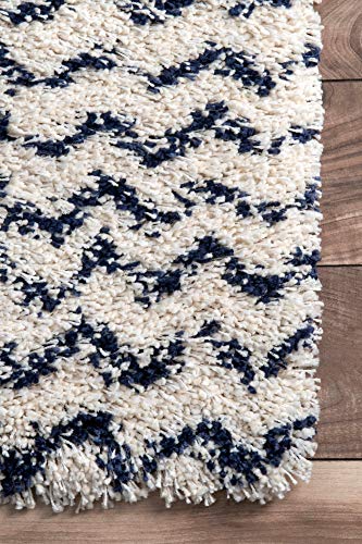 nuLOOM Cuellar Chevron Shag Area Rug, 5' x 8', Navy