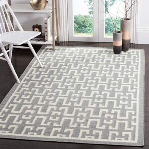 SAFAVIEH Dhurries Collection 8' x 10' Chocolate / Ivory DHU621C Handmade Flatweave Premium Wool Area Rug