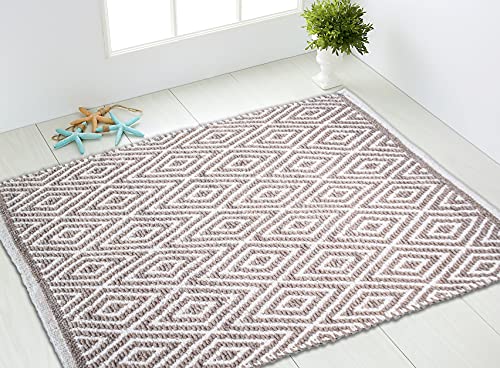 Chardin home 100% Cotton Diamond Rug Fully Reversible - Mat Size 21''x34'', Machine Washable, Greyish Beige & White