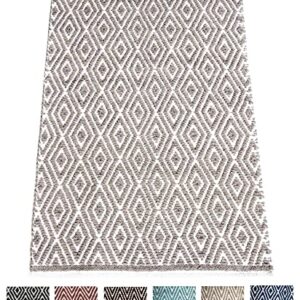 Chardin home 100% Cotton Diamond Rug Fully Reversible - Mat Size 21''x34'', Machine Washable, Greyish Beige & White