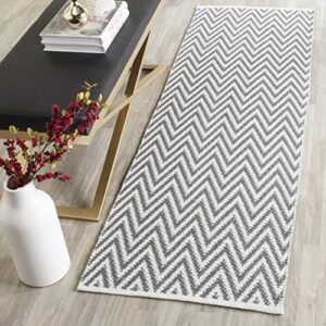 safavieh montauk collection 2’3″ x 9′ grey/ivory mtk812a handmade chevron cotton runner rug