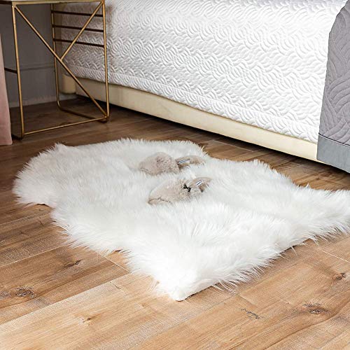 Carvapet Luxury Soft Faux Sheepskin Chair Cover Seat Cushion Pad Plush Fur Area Rugs for Bedroom, 2ft x 3ft, White