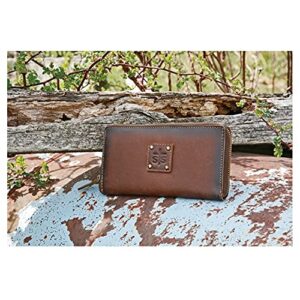 STS Ranchwear Women's Distressed Brown Leather Baroness Bi-fold Zip Wallet