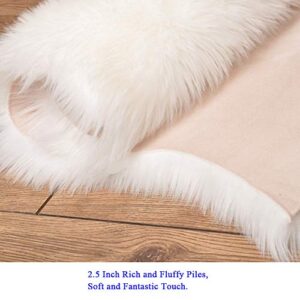 HEBE Faux Fur Rug Sheepskin Rug Runner 2'x4' Soft Sheepskin Fur Chair Couch Cover Milk White Sheepskin Area Throw Rug Runner for Bedroom Kids Nursery Living Room