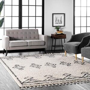 nuloom mackie moroccan diamond tassel shag area rug, 5′ 3″ x 7′ 7″, off-white